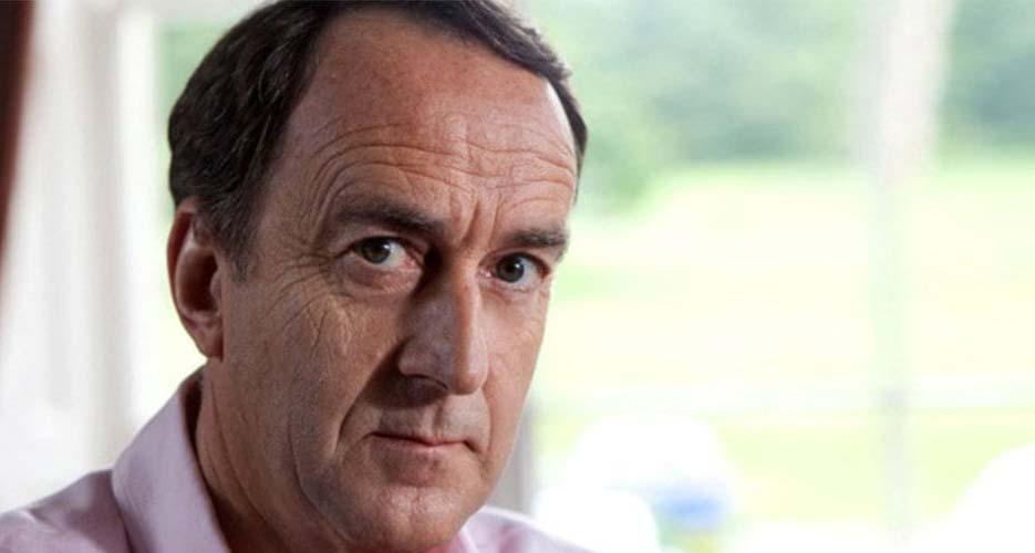 Angus Deayton | Management | Famous Comedian | Booking Agent