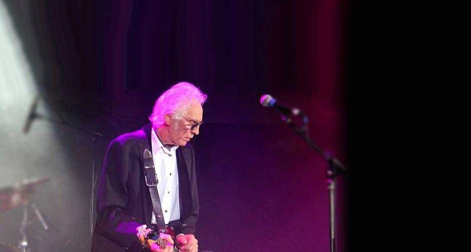 Steve Gibbons | Management | Solo Vocalists | Booking Agent