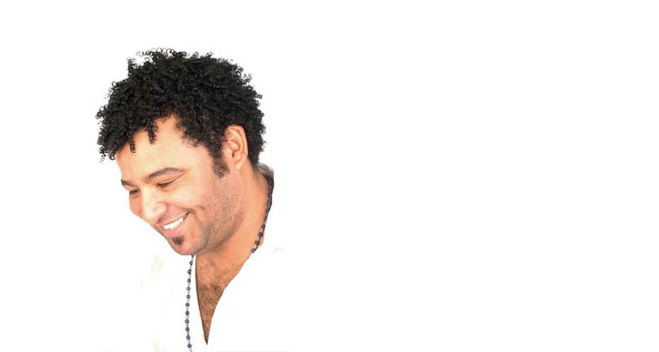 Hire Malcolm Pitt (Lionel Richie Tribute) | Booking Agent