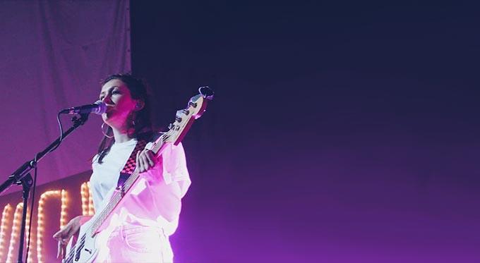 Hire Iona Thomas | Booking Agent & Contact Details