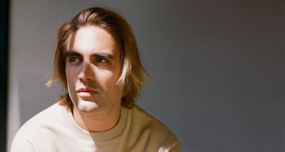 Hire Charlie Simpson | Booking Agent & Contact Details