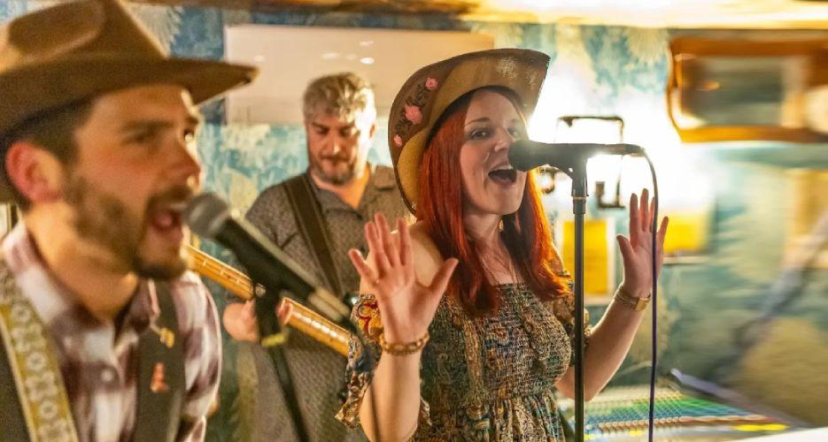 Hire Southern Frontier | Booking Agent & Contact Details